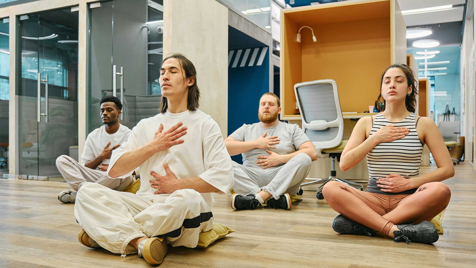 Meditation for Beginners: 12 Practical Beginner Meditation Tips